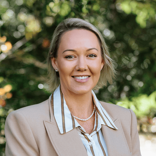 Meet Our Qualified Team of Experts | Palladium Private Retreat